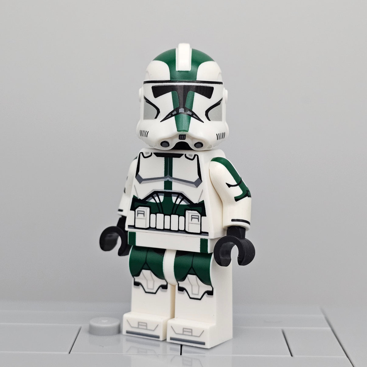 GCC Commander Gree (White Armor) – Kaiber Clones