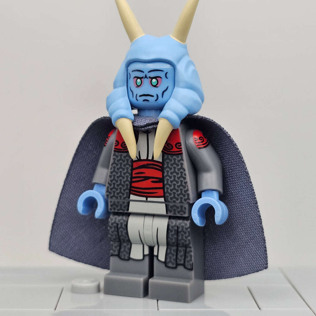 LC Blue Senator Assistant (Gray) – Kaiber Clones